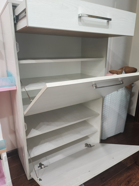 Продам шкаф для обуви