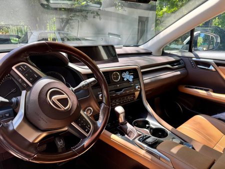 Lexus         RX 350