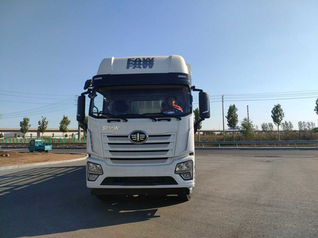 Faw фургон jk6 6*4 каркасный с тентом   7,6 и 8,5 метров