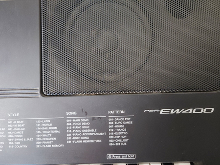 Синтезатор Yamaha PSR EW400