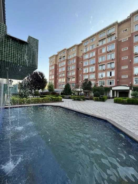 Срочно продается квартира в центре метро Ойбек Габус