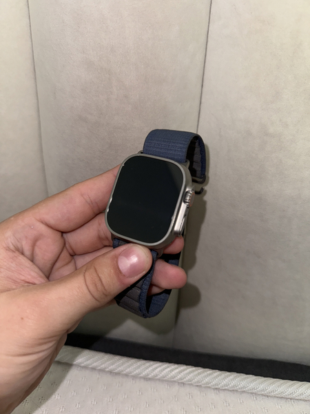 Apple watch ultra 2 100%