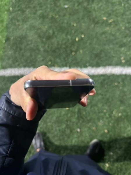 Samsung S22 plus сотилад