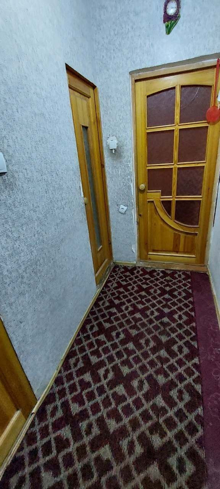 Продаётся квартира 2/4/5 (не торец) Художников (Буюк Ипак Йули)
