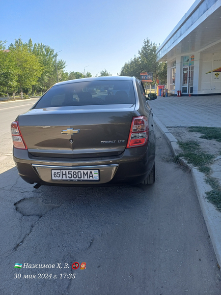 Cobalt avtomatik mashina sotiladi