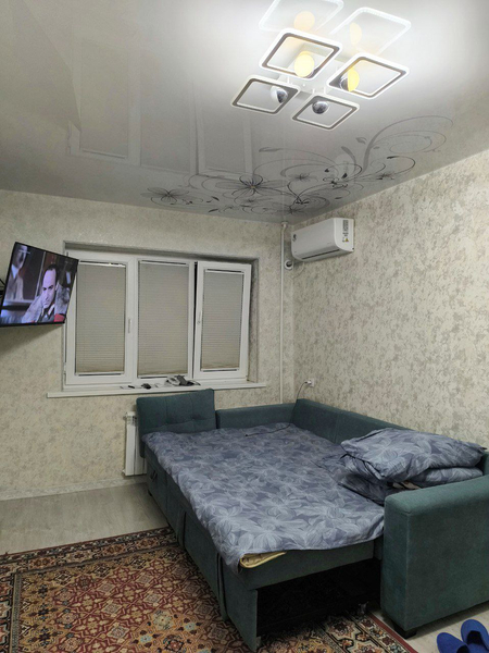 Сдам Чиланзар 2кв 1 комнатную 4 этаж /4 Паспортный стол