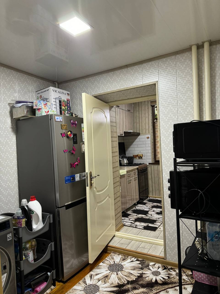 Продаётся квартира 3/1/4 Юнусабад