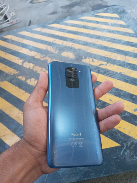 Redmi note 9 sotiladi 699.000 som