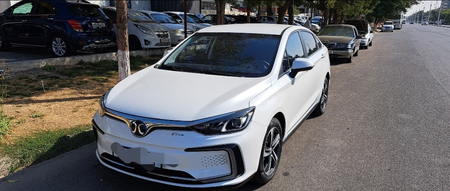 Электромобиль BAIC
