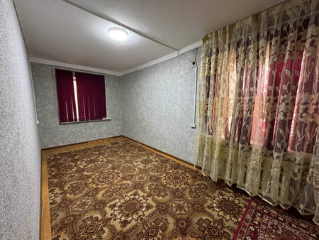 2 xonali 56m2 1-qavat sotiladi.