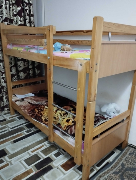 Dvuxyarusniy kravat 850 ming sotiladi