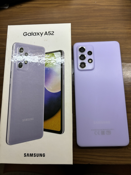 Samsung A52 128г в отличном состоянии! Продается Samsung