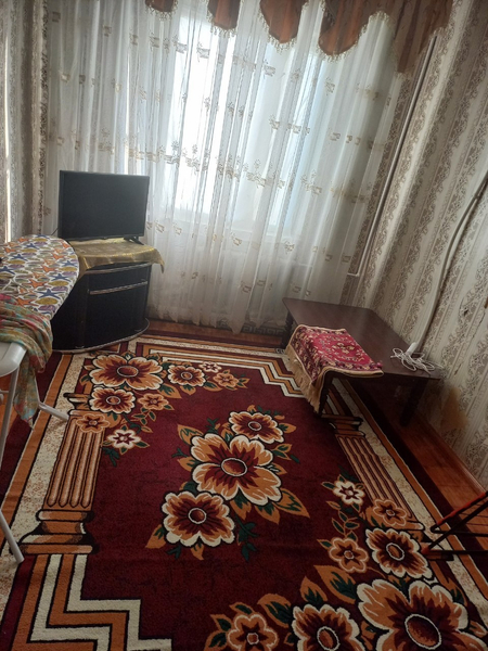 Yunsoboda xazaykali kvartira yosh oila yoki 2 ta qiz