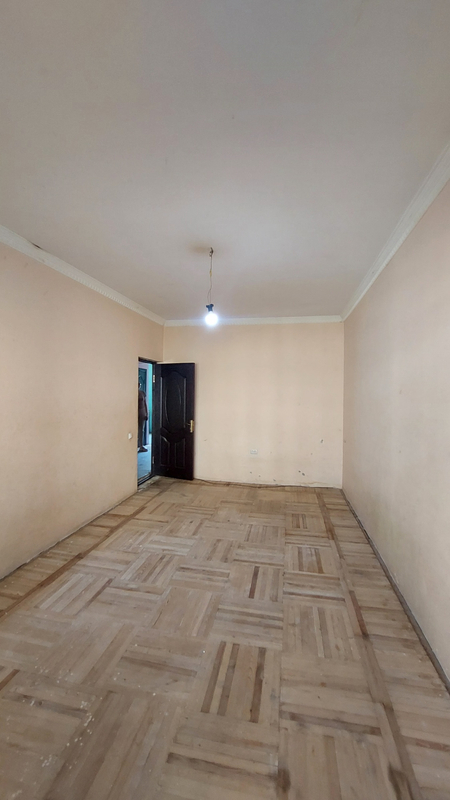 2-х ком. квартира. 2/5/9. Сергели-5. Дом галерейка. Метро 3-bekat 300м