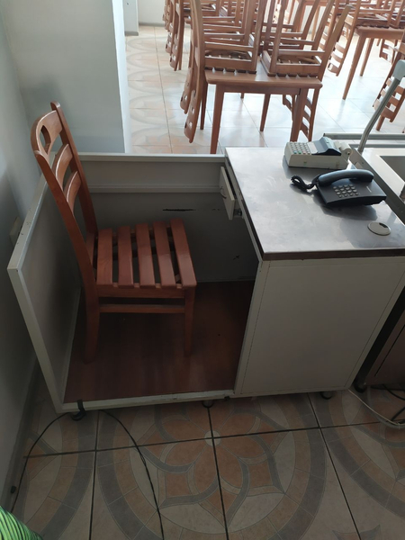 Линия раздачи готовых блюд