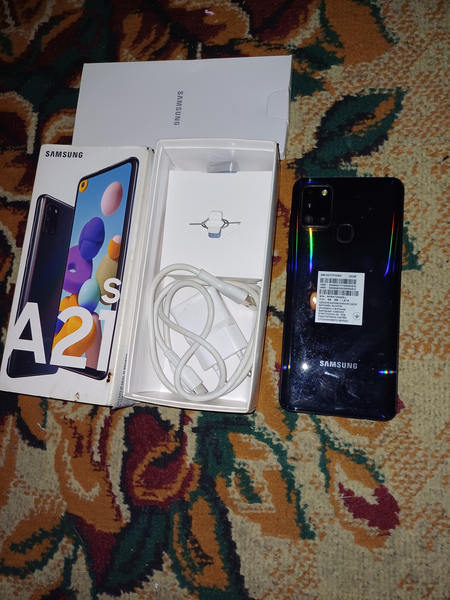 Продаю сотовый телефон samsung a21s 32gb