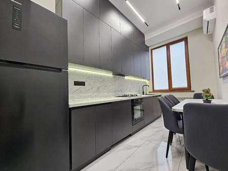 NAVOSTROYKA Real House 4/7/9/  90m2