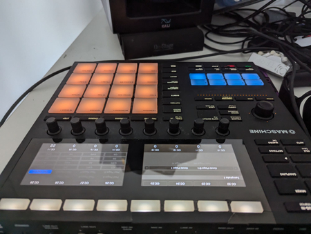Native Instruments Machine MK3 система производства музыки