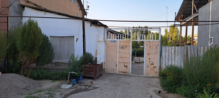 Uy sotiladi (Дом продается)