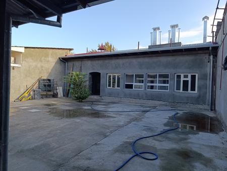 Турардан, нотурарга утказилган ховли 4,8 сот. Ишлаб турган бизнес