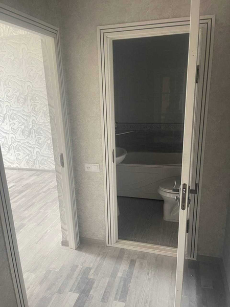 Продам 1 комнатную 34м2 Мирабадский р-н