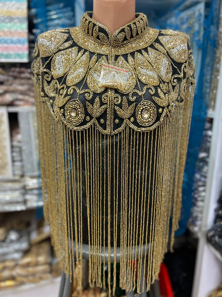 Ayollar uchun Zamonaviy nakidka