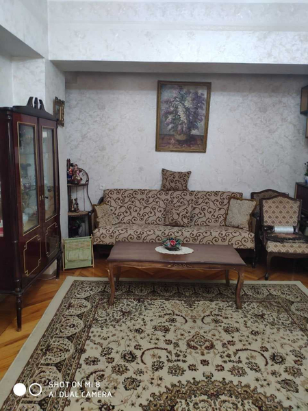 Аренда 2х ком.квартиры на ЦУМЕ, метро Ойбек