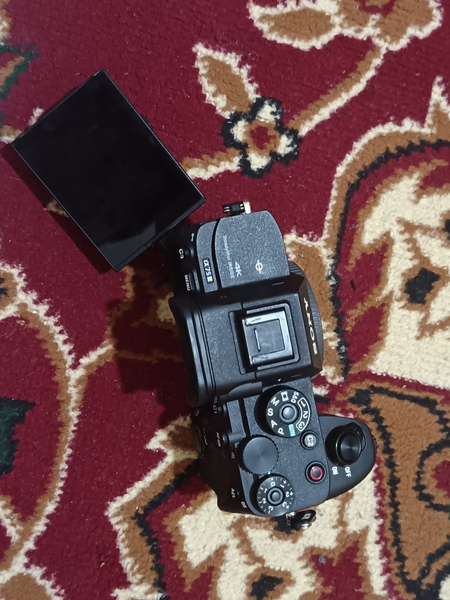 Sony a7siii camera sotladi