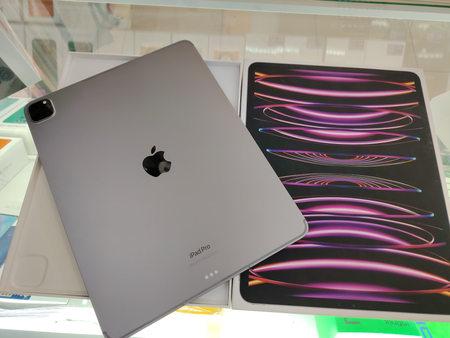 Планшет Ipad Pro 12.9 256gb M2 5g+клавиатура Magic Keyboard в комплект