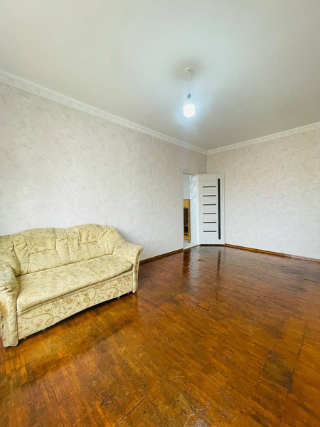 Срочно продаётся 1×2//5//5 на Авиасозлар-2 с рядом рынка Кадыщева
