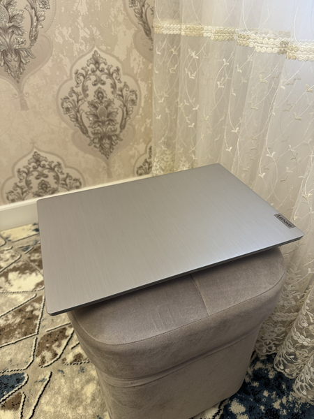 Ноутбук Lenovo