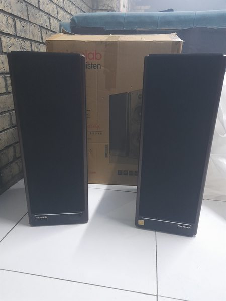Microlab solo 9c