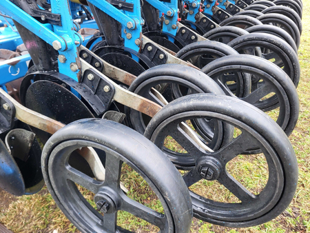 Lemken saphir 7 Sotiladi Europadan opkelib beramiz
