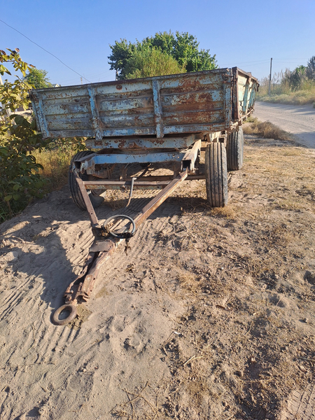 Belarus 80x 1996 yil ishlab chiqarilgan dokimentlari bor qara motor