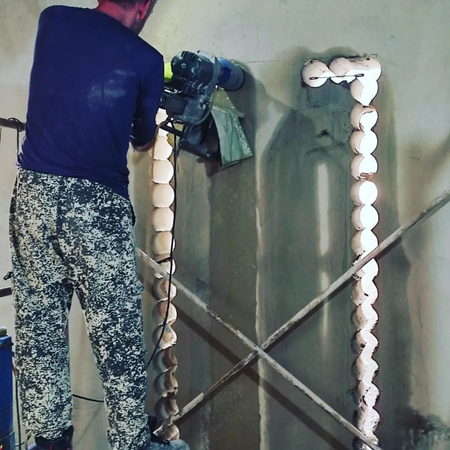 Almaznida  beton kesish  teshish va buzish  xizmati.