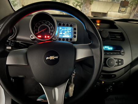 Продаю срочно Спарк 2016 года, автомат, пробег 58000км