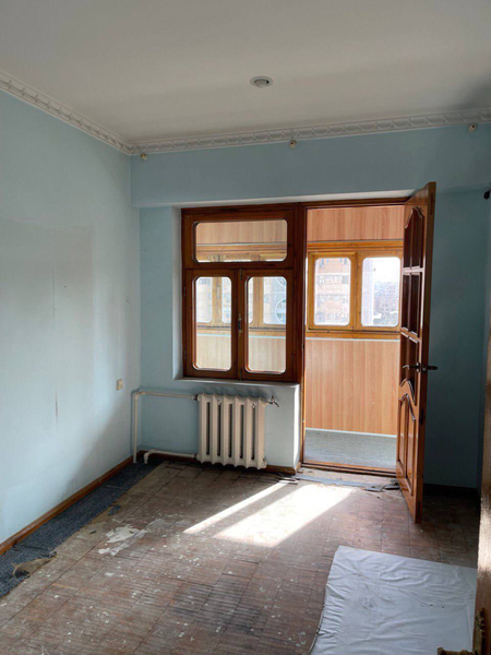 Продается 4-х комнатная квартира ГУМ, Чорсу