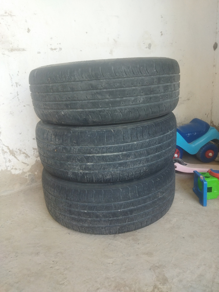 Kobiltga KUMHO balon sotiladi 4 Dona
