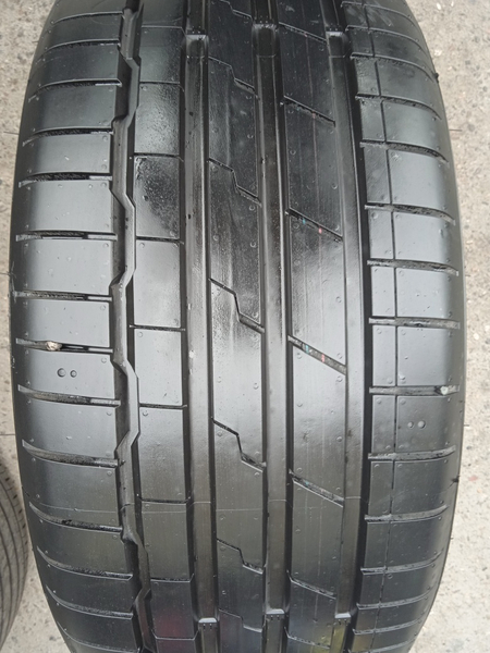 Kareyski Hankook kia k8 radnoy baloni
