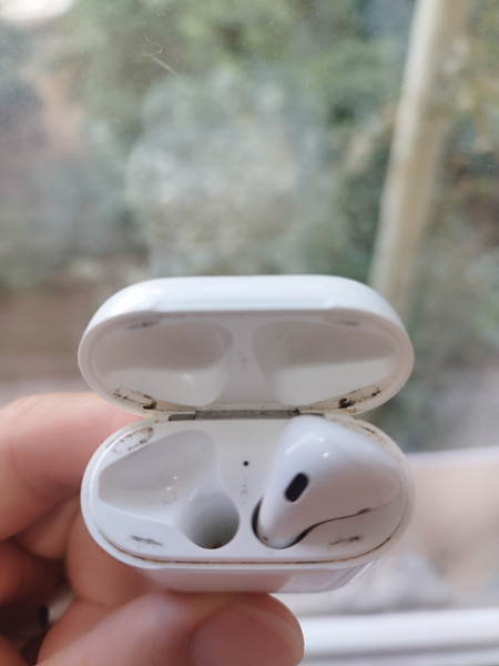 Airpods. Orginal