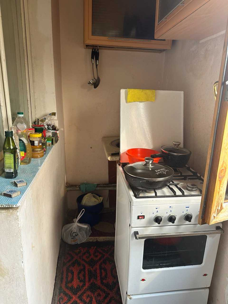 Срочно продам 2х ком квартира на Куйлюке 1 ор-р Корзинка &