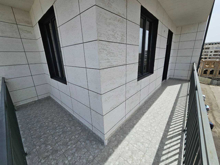 2 xonali 80m² 4-qavat uy sotiladi