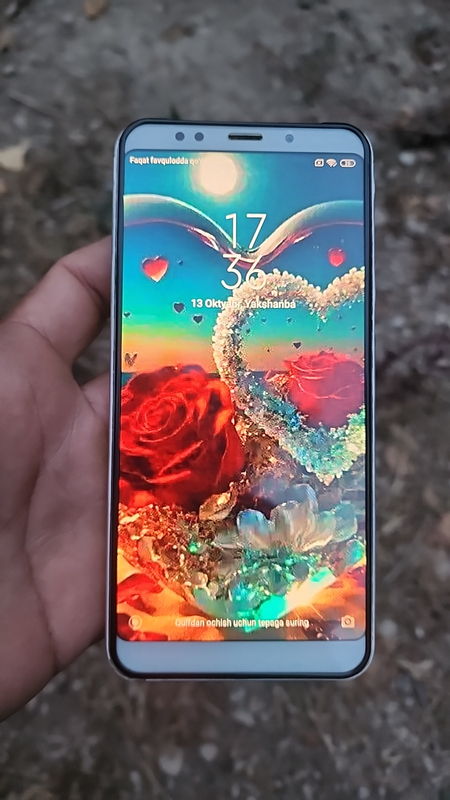 Redmi 5 plus .sotiladi.