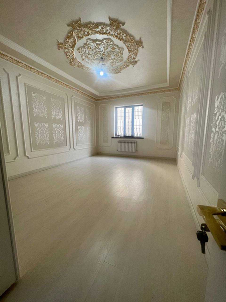 Продам новый Евродом Кибрай Бти махалля 2этажа 3соток 5комнат