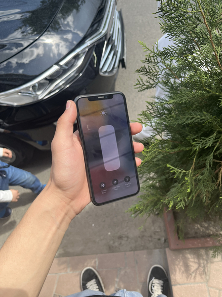 iPhone 11 pro ochlmagan