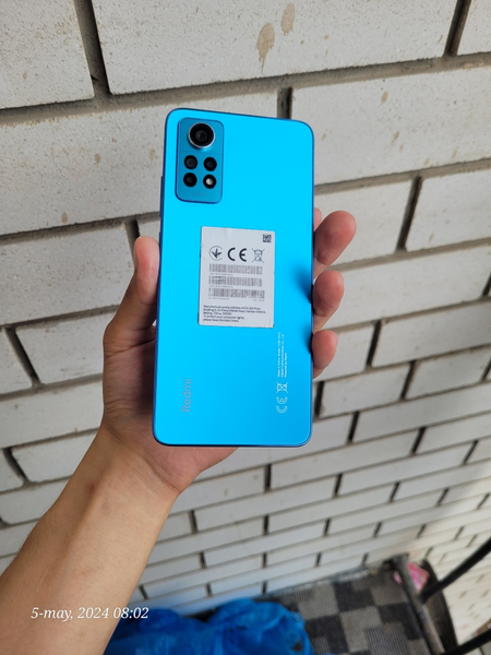 Redmi Note 12 Pro 8/128 GB karopkasi bor. Garantiya bor