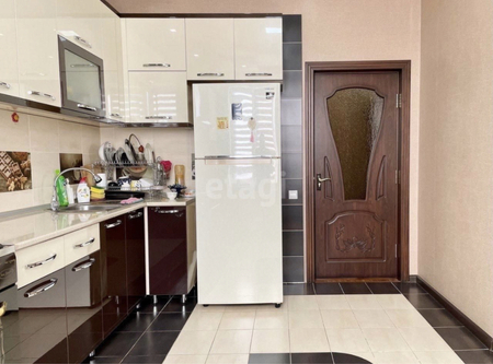 Срочно продается квартира на Яшнабадском районе
