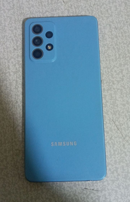 Samsung Galaxy A52
