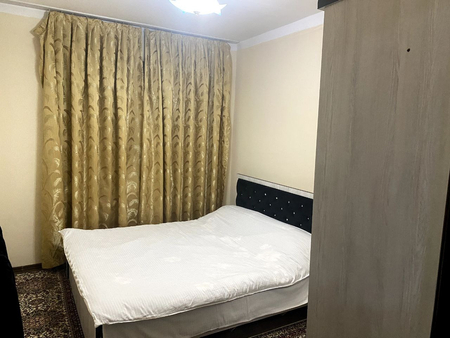 Sergileda ijaraga uy berriladi 2 xonale 450 oilaga kelshiladi manimcha