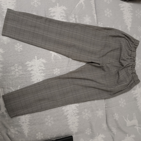 Продам брючки Zara